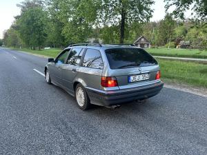 БМВ 320 1996 в Вильнюс, объемом двигателя 2.00 л и пробегом 321 тыс. км за 2450 €, фото 6 на AUTOMOTO.COM.LV