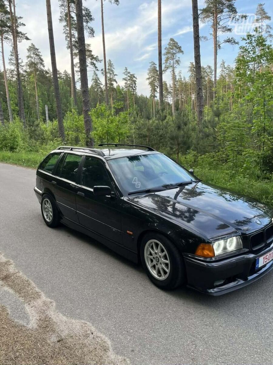 BMW 320 1998 in Panevezys, with an engine capacity of 2.00 L and mileage of 361 thousand km for 2600 €, photo 5 on AUTOMOTO.COM.LV