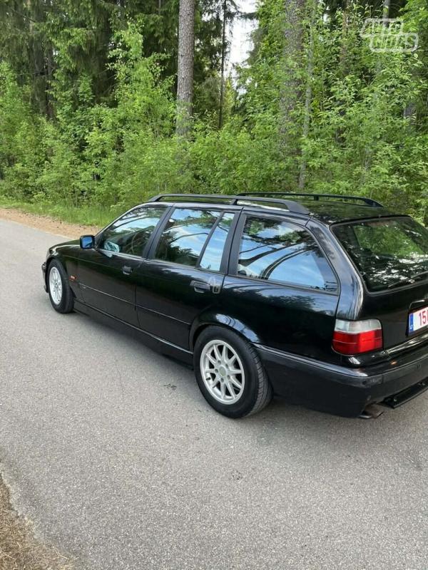 BMW 320 1998 Panevēža, ar dzinēja tilpumu 2.00 L un nobraukumu 361 tūkst. km par 2600 €, foto 5 vietnē AUTOMOTO.COM.LV