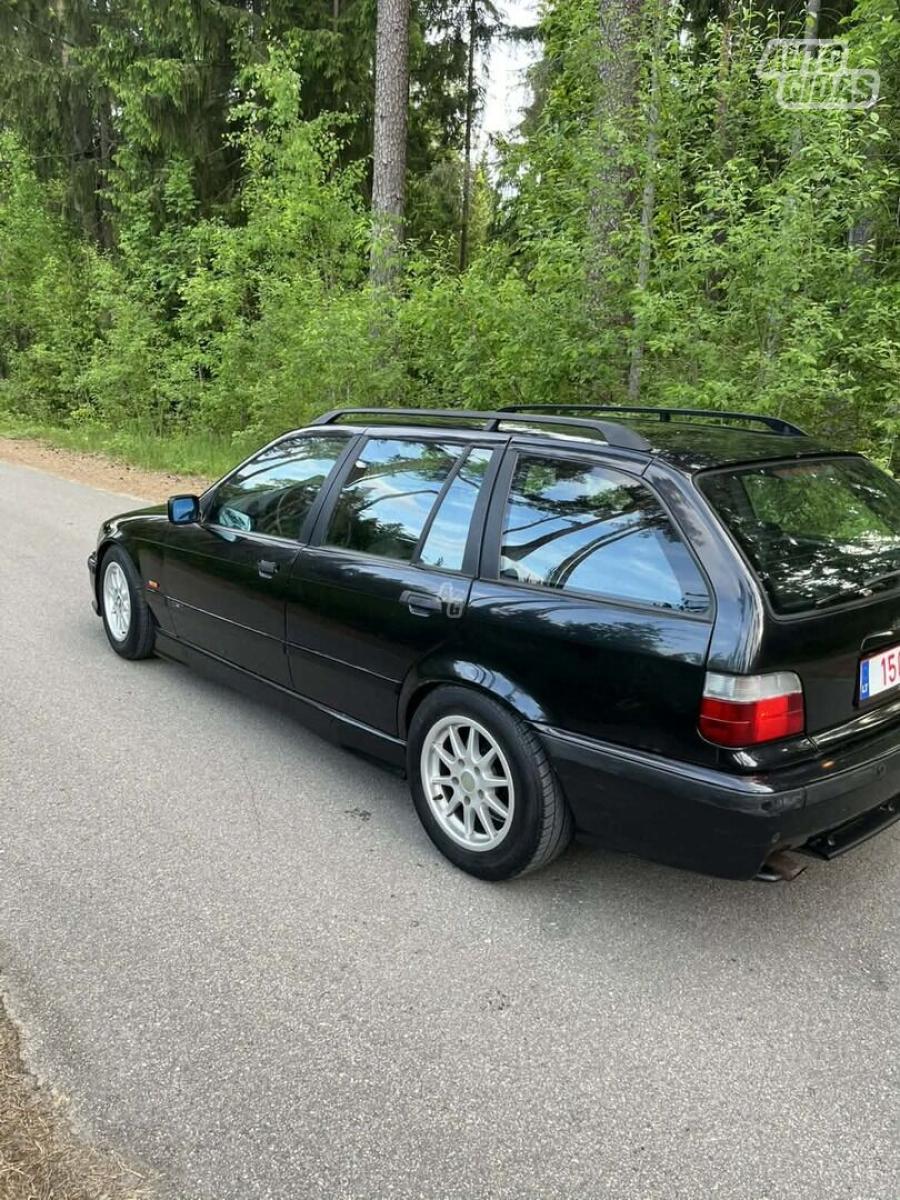 BMW 320 1998 in Panevezys, with an engine capacity of 2.00 L and mileage of 361 thousand km for 2600 €, photo 6 on AUTOMOTO.COM.LV