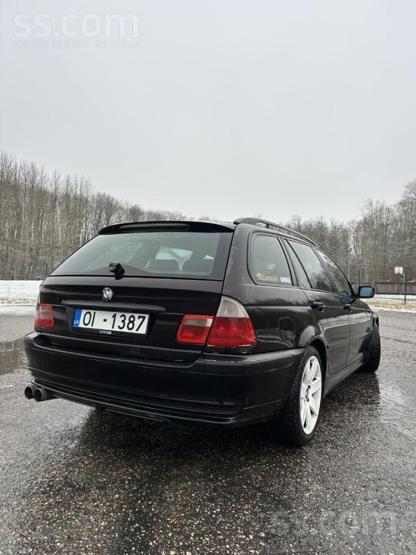 BMW 320 2001 in Kraslava, with an engine capacity of 2.00 L and mileage of 420 thousand km for 1950 €, photo 2 on AUTOMOTO.COM.LV