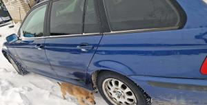 BMW 320 2001 in Mazeikiai, with an engine capacity of 2.00 L and mileage of 367 thousand km for 950 €, photo 4 on AUTOMOTO.COM.LV