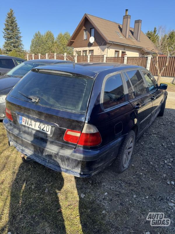 BMW 320 2001 Šauļi, ar dzinēja tilpumu 2.00 L un nobraukumu 300 tūkst. km par 650 €, foto 6 vietnē AUTOMOTO.COM.LV