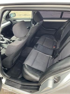 BMW 320 2001 in Panevezys, with an engine capacity of 2.00 L and mileage of 361 thousand km for 1380 €, photo 17 on AUTOMOTO.COM.LV