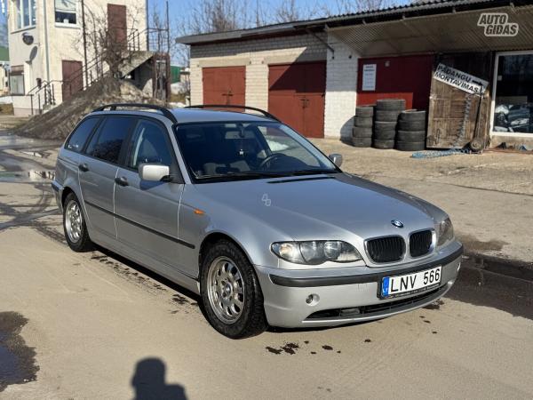 BMW 320 2002 in Siauliai, with an engine capacity of 2.00 L and mileage of 111 thousand km for 1350 €, photo 6 on AUTOMOTO.COM.LV