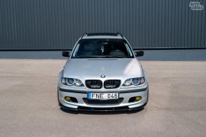 BMW 320 2002 in Mazeikiai, with an engine capacity of 2.00 L and mileage of 325 thousand km for 4650 €, photo 9 on AUTOMOTO.COM.LV