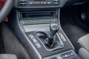 BMW 320 2002 in Mazeikiai, with an engine capacity of 2.00 L and mileage of 325 thousand km for 4650 €, photo 15 on AUTOMOTO.COM.LV