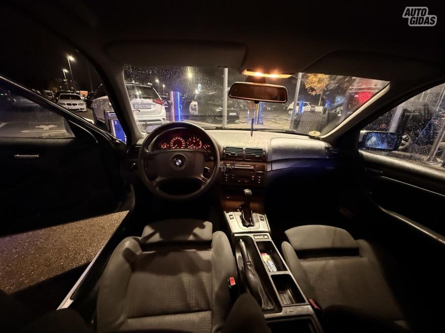 BMW 320 2002 in Vilnius, with an engine capacity of 2.00 L and mileage of 123 thousand km for 1300 €, photo 8 on AUTOMOTO.COM.LV