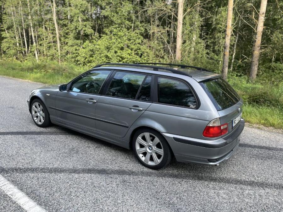 BMW 320 2003 Rīga, ar dzinēja tilpumu 2.00 L un nobraukumu 328 tūkst. km par 1550 €, foto 3 vietnē AUTOMOTO.COM.LV