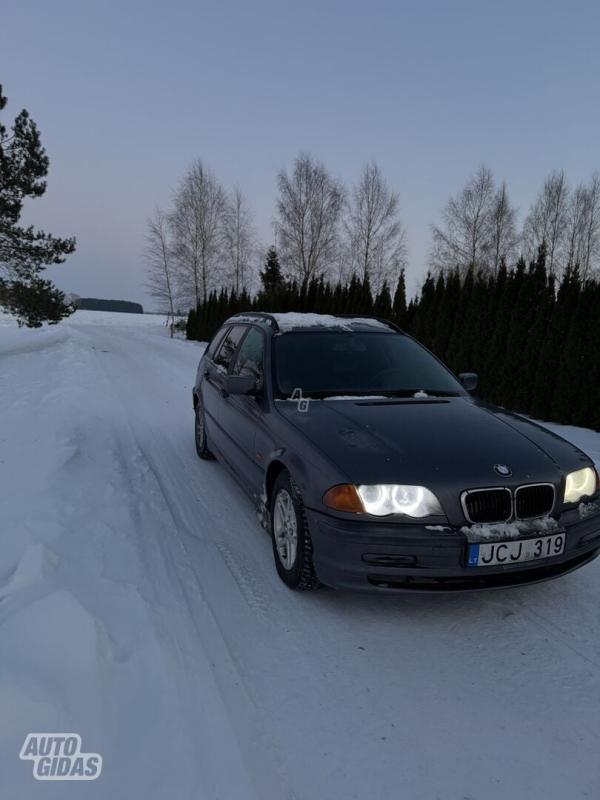 BMW 320 2003 Šilutė, ar dzinēja tilpumu 2.00 L un nobraukumu 400 tūkst. km par 600 €, foto 1 vietnē AUTOMOTO.COM.LV