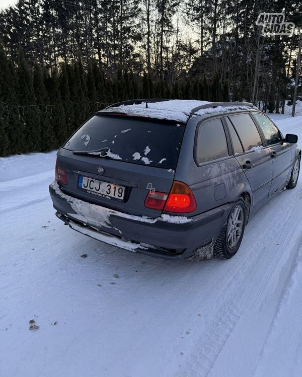 BMW 320 2003 Šilutė, ar dzinēja tilpumu 2.00 L un nobraukumu 400 tūkst. km par 600 €, foto 4 vietnē AUTOMOTO.COM.LV