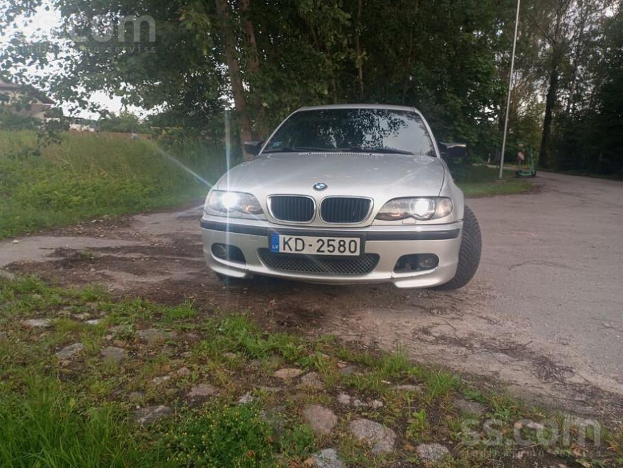 BMW 320 2004 Rīga, ar dzinēja tilpumu 2.00 L un nobraukumu 347 tūkst. km par 1600 €, foto 5 vietnē AUTOMOTO.COM.LV