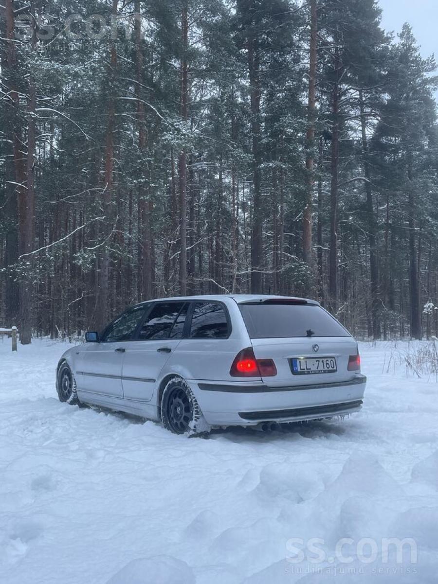 BMW 320 2004 in Riga, with an engine capacity of 2.00 L and mileage of 363 thousand km for 3100 €, photo 4 on AUTOMOTO.COM.LV