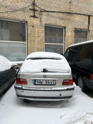 BMW 320 2004 Rīga, ar dzinēja tilpumu 2.00 L un nobraukumu 390 tūkst. km par 700 €, foto 3 vietnē AUTOMOTO.COM.LV