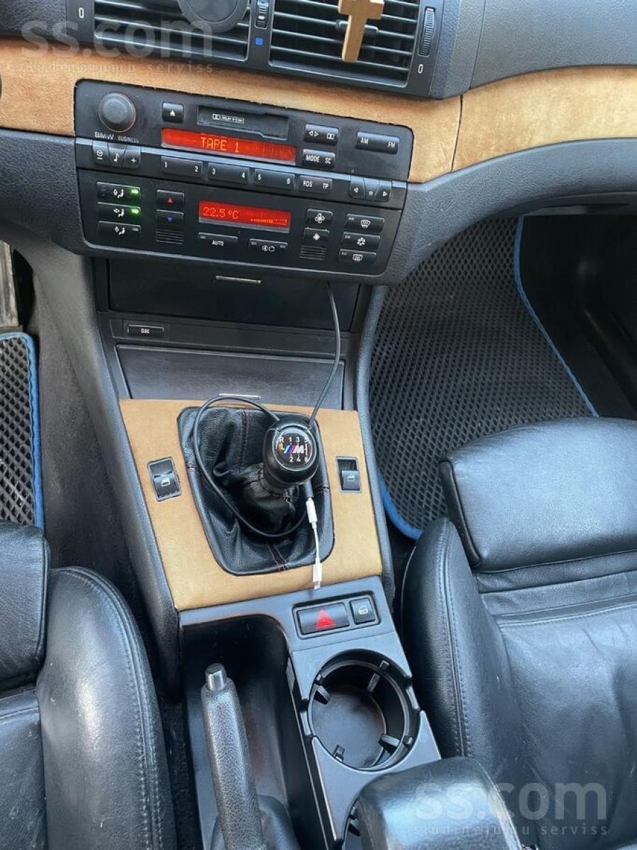 BMW 320 2004 Rīga, ar dzinēja tilpumu 2.00 L un nobraukumu 365 tūkst. km par 2400 €, foto 12 vietnē AUTOMOTO.COM.LV