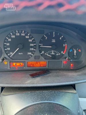 BMW 320 2004 in Marijampole, with an engine capacity of 2.00 L and mileage of 335 thousand km for 650 €, photo 8 on AUTOMOTO.COM.LV