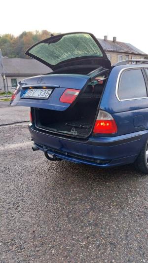 BMW 320 2004 in Kaunas, with an engine capacity of 2.00 L and mileage of 511 thousand km for 1350 €, photo 10 on AUTOMOTO.COM.LV