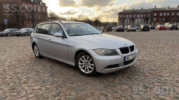 BMW 320 2005 Liepāja, ar dzinēja tilpumu 2.00 L un nobraukumu 0 tūkst. km par 3400 €, foto 3 vietnē AUTOMOTO.COM.LV