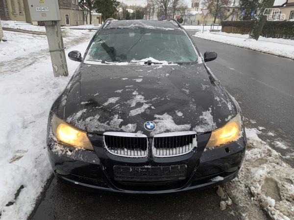 BMW 320 2005 in Panevezys, with an engine capacity of 2.00 L and mileage of 193 thousand km for 1500 €, photo 8 on AUTOMOTO.COM.LV