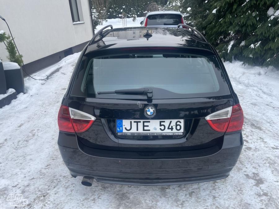 BMW 320 2005 Viļņa, ar dzinēja tilpumu 2.00 L un nobraukumu 425 tūkst. km par 2800 €, foto 4 vietnē AUTOMOTO.COM.LV