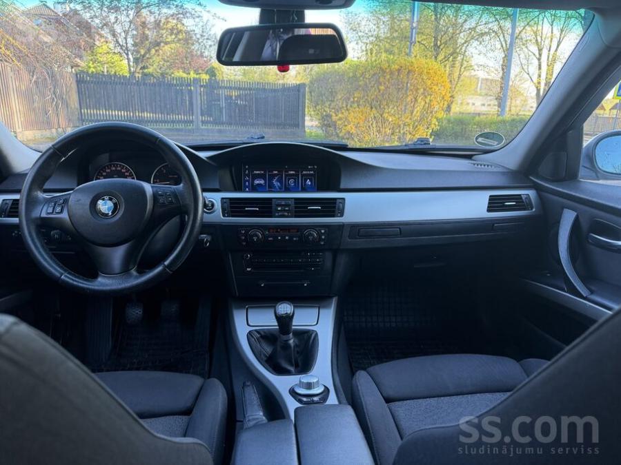 BMW 320 2005 in Riga, with an engine capacity of 2.00 L and mileage of 445 thousand km for 2800 €, photo 5 on AUTOMOTO.COM.LV