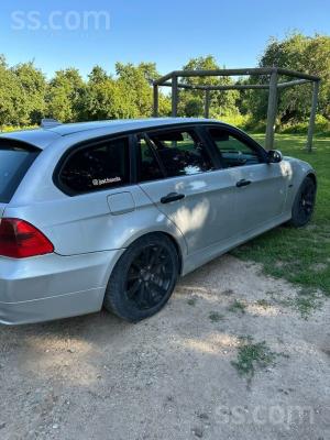 BMW 320 2005 Talsi, ar dzinēja tilpumu 2.00 L un nobraukumu 450 tūkst. km par 2500 €, foto 4 vietnē AUTOMOTO.COM.LV