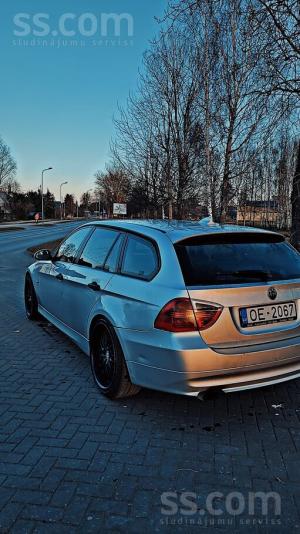 BMW 320 2005 in Kuldiga, with an engine capacity of 2.00 L and mileage of 447 thousand km for 2100 €, photo 4 on AUTOMOTO.COM.LV