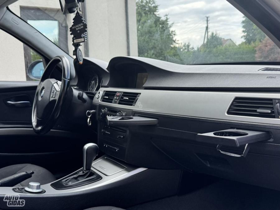 BMW 320 2005 Kauņa, ar dzinēja tilpumu 2.00 L un nobraukumu 270 tūkst. km par 3450 €, foto 10 vietnē AUTOMOTO.COM.LV