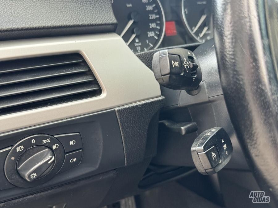 BMW 320 2005 Kauņa, ar dzinēja tilpumu 2.00 L un nobraukumu 270 tūkst. km par 3450 €, foto 12 vietnē AUTOMOTO.COM.LV