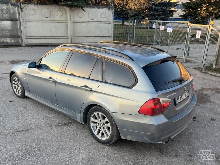 BMW 320 2006 Kauņa, ar dzinēja tilpumu 2.00 L un nobraukumu 307 tūkst. km par 1400 €, foto 5 vietnē AUTOMOTO.COM.LV