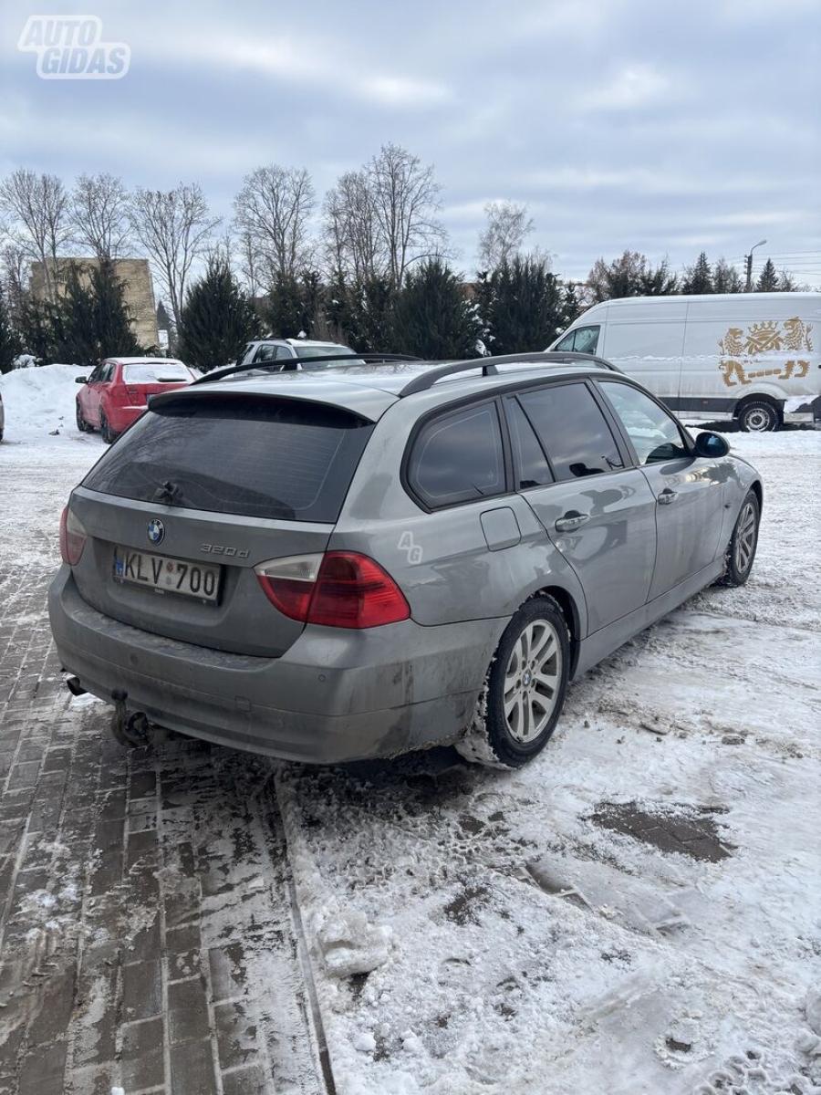 BMW 320 2006 Viļņa, ar dzinēja tilpumu 2.00 L un nobraukumu 300 tūkst. km par 2500 €, foto 3 vietnē AUTOMOTO.COM.LV