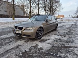 BMW 320 2006 Šauļi, ar dzinēja tilpumu 2.00 L un nobraukumu 232 tūkst. km par 2600 €, foto  vietnē AUTOMOTO.COM.LV