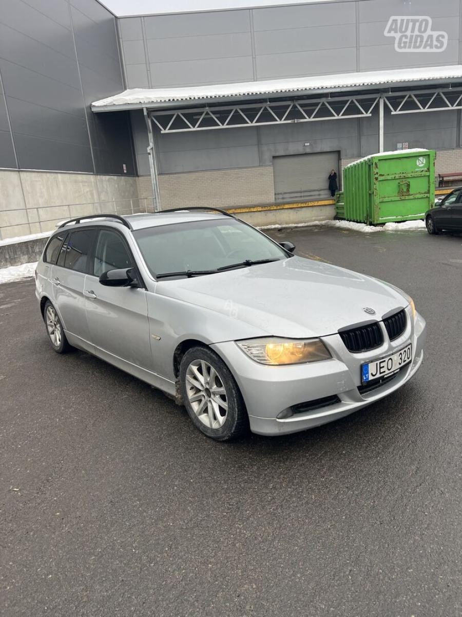 BMW 320 2006 in Klaipeda, with an engine capacity of 2.00 L and mileage of 300 thousand km for 2300 €, photo 2 on AUTOMOTO.COM.LV