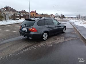 BMW 320 2006 in Siauliai, with an engine capacity of 2.00 L and mileage of 300 thousand km for 2350 €, photo 4 on AUTOMOTO.COM.LV
