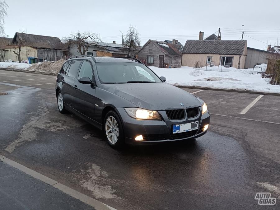 BMW 320 2006 Šauļi, ar dzinēja tilpumu 2.00 L un nobraukumu 300 tūkst. km par 2450 €, foto 8 vietnē AUTOMOTO.COM.LV