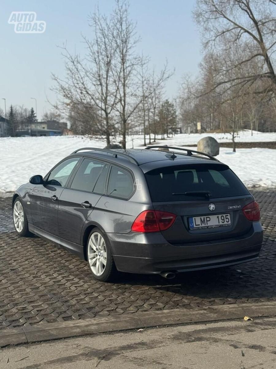 BMW 320 2006 in Panevezys, with an engine capacity of 2.00 L and mileage of 266 thousand km for 3200 €, photo 3 on AUTOMOTO.COM.LV