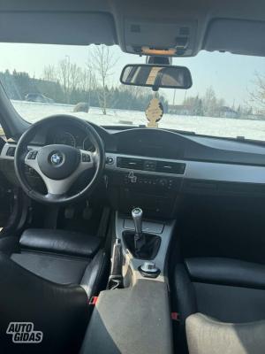 BMW 320 2006 in Panevezys, with an engine capacity of 2.00 L and mileage of 266 thousand km for 3200 €, photo 9 on AUTOMOTO.COM.LV