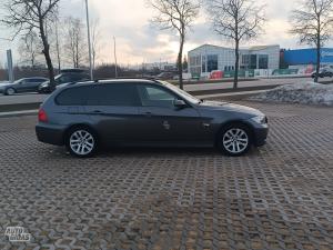 BMW 320 2006 in Siauliai, with an engine capacity of 2.00 L and mileage of 300 thousand km for 2450 €, photo 7 on AUTOMOTO.COM.LV