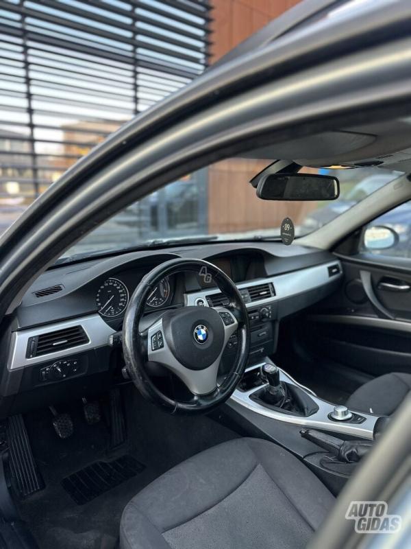 BMW 320 2006 Klaipėda, ar dzinēja tilpumu 2.00 L un nobraukumu 420 tūkst. km par 2350 €, foto 9 vietnē AUTOMOTO.COM.LV