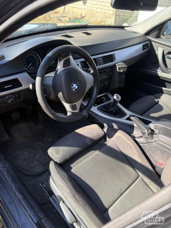 BMW 320 2006 Šilalė, ar dzinēja tilpumu 2.00 L un nobraukumu 319 tūkst. km par 2600 €, foto 8 vietnē AUTOMOTO.COM.LV