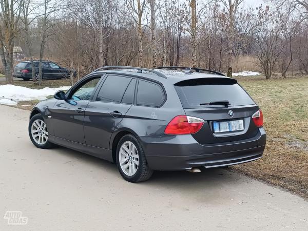 BMW 320 2006 Šauļi, ar dzinēja tilpumu 2.00 L un nobraukumu 315 tūkst. km par 2500 €, foto 4 vietnē AUTOMOTO.COM.LV
