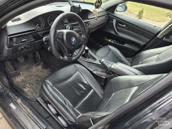 BMW 320 2006 Kauņa, ar dzinēja tilpumu 2.00 L un nobraukumu 428 tūkst. km par 2200 €, foto 5 vietnē AUTOMOTO.COM.LV