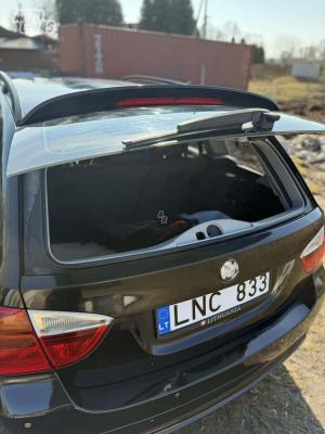 BMW 320 2006 Viļņa, ar dzinēja tilpumu 2.00 L un nobraukumu 298 tūkst. km par 999 €, foto 9 vietnē AUTOMOTO.COM.LV