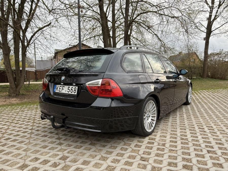 BMW 320 2006 in Vilnius, with an engine capacity of 2.00 L and mileage of 316 thousand km for 3350 €, photo 9 on AUTOMOTO.COM.LV