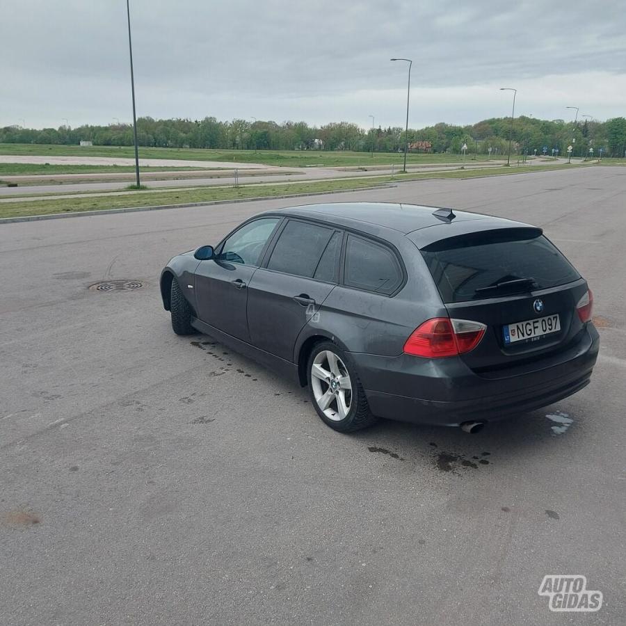 BMW 320 2006 in Kaunas, with an engine capacity of 2.00 L and mileage of 350 thousand km for 2350 €, photo 3 on AUTOMOTO.COM.LV