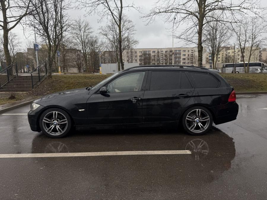 BMW 320 2006 in Elektrenai, with an engine capacity of 2.00 L and mileage of 365 thousand km for 2500 €, photo 6 on AUTOMOTO.COM.LV