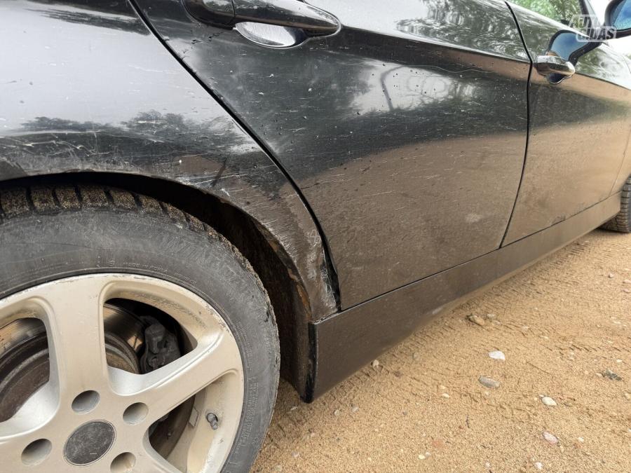 BMW 320 2006 Plungė, ar dzinēja tilpumu 2.00 L un nobraukumu 377 tūkst. km par 1650 €, foto 5 vietnē AUTOMOTO.COM.LV
