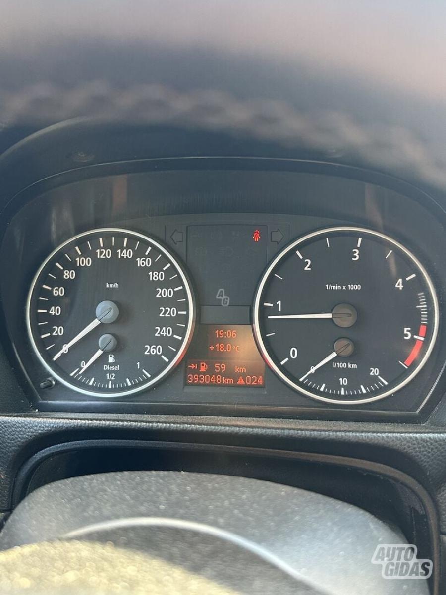 BMW 320 2006 in Siauliai, with an engine capacity of 2.00 L and mileage of 390 thousand km for 1550 €, photo 9 on AUTOMOTO.COM.LV