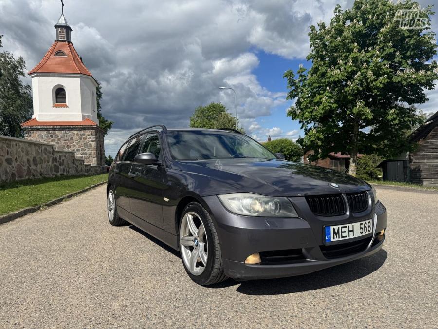 BMW 320 2006 in Vilnius, with an engine capacity of 2.00 L and mileage of 337 thousand km for 2650 €, photo 13 on AUTOMOTO.COM.LV