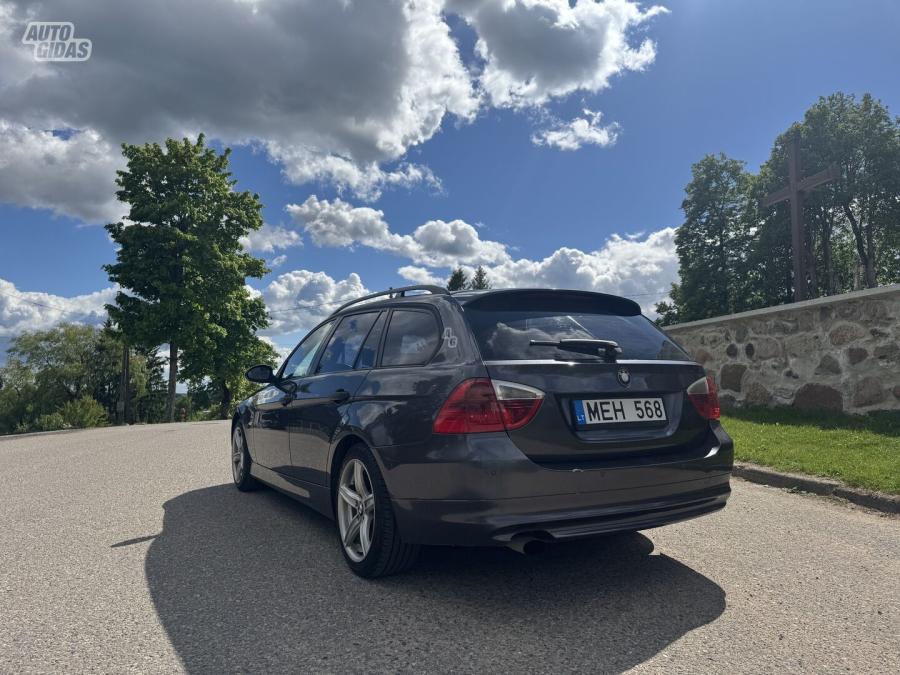 BMW 320 2006 in Vilnius, with an engine capacity of 2.00 L and mileage of 337 thousand km for 2650 €, photo 17 on AUTOMOTO.COM.LV
